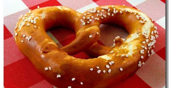 Συνταγη για Brezel το Γερμανικό κουλούρι!!!!
