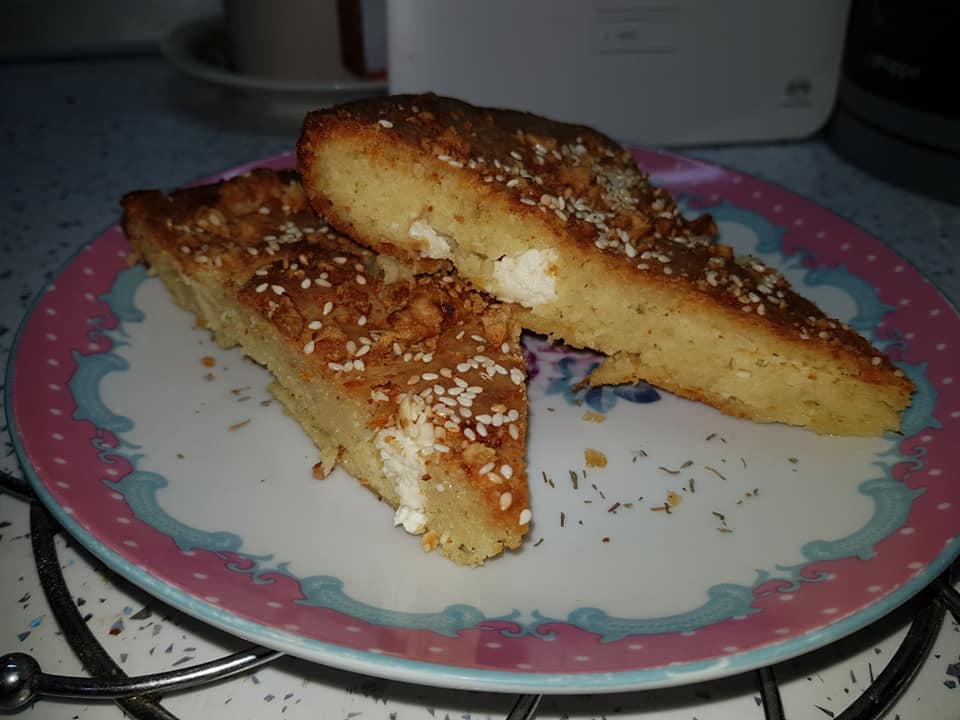 Πεντανόστιμη τυρόπιτα της κούπας!