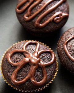 Cupcakes σοκολάτας με μπανάνα - Chocolate Banana cupcakes