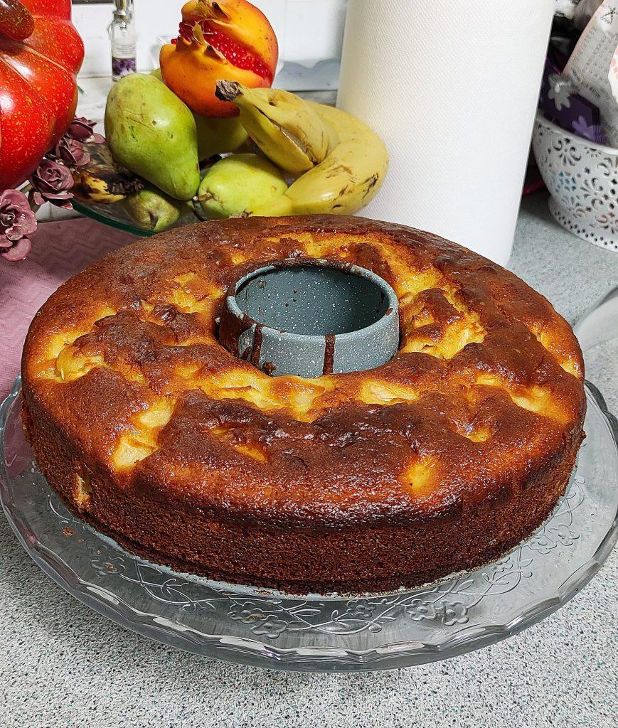 Κέικ με μήλο και κανέλα από την Γκόλφω