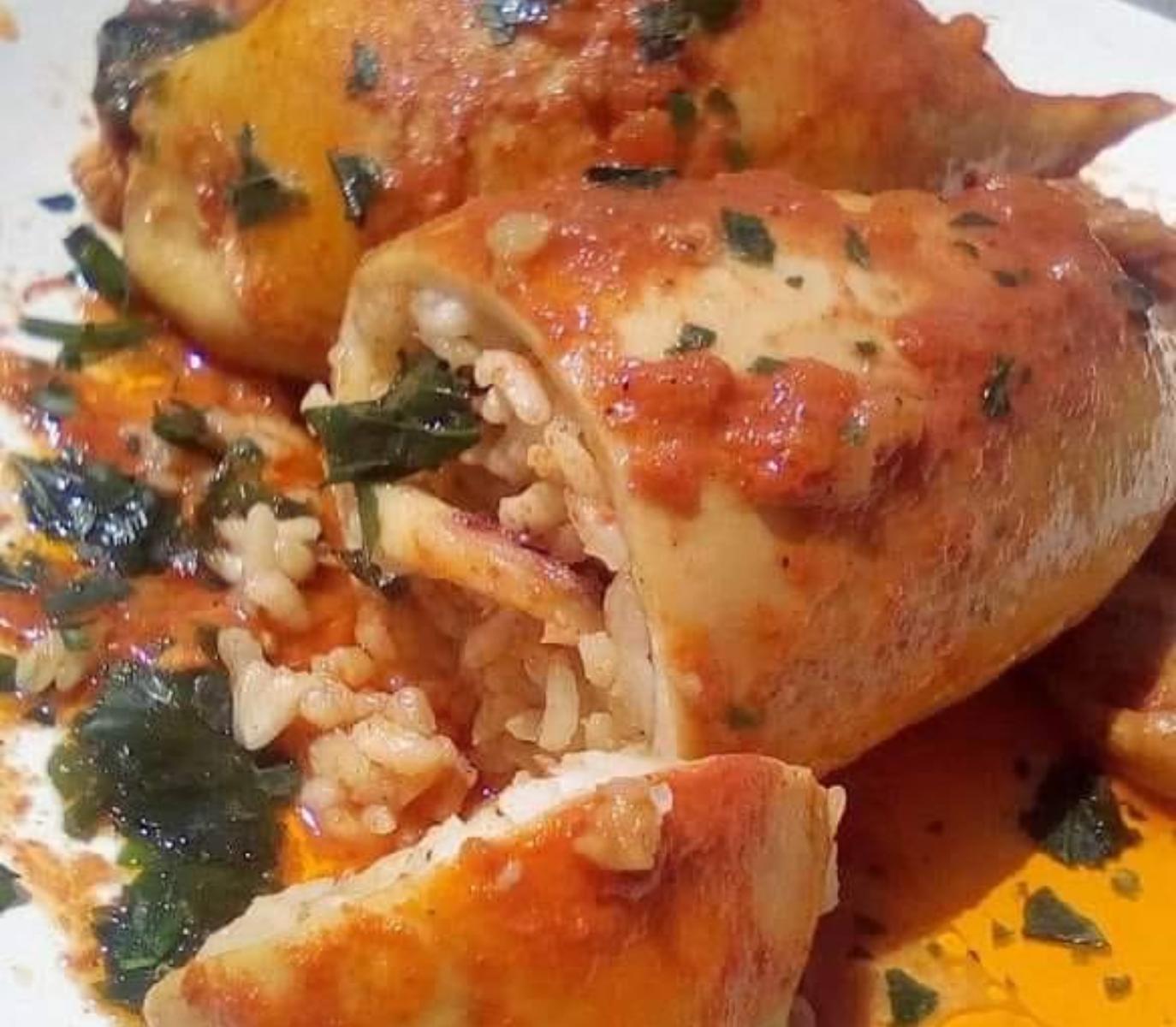 Νηστίσιμα Καλαμαράκια με ρύζι