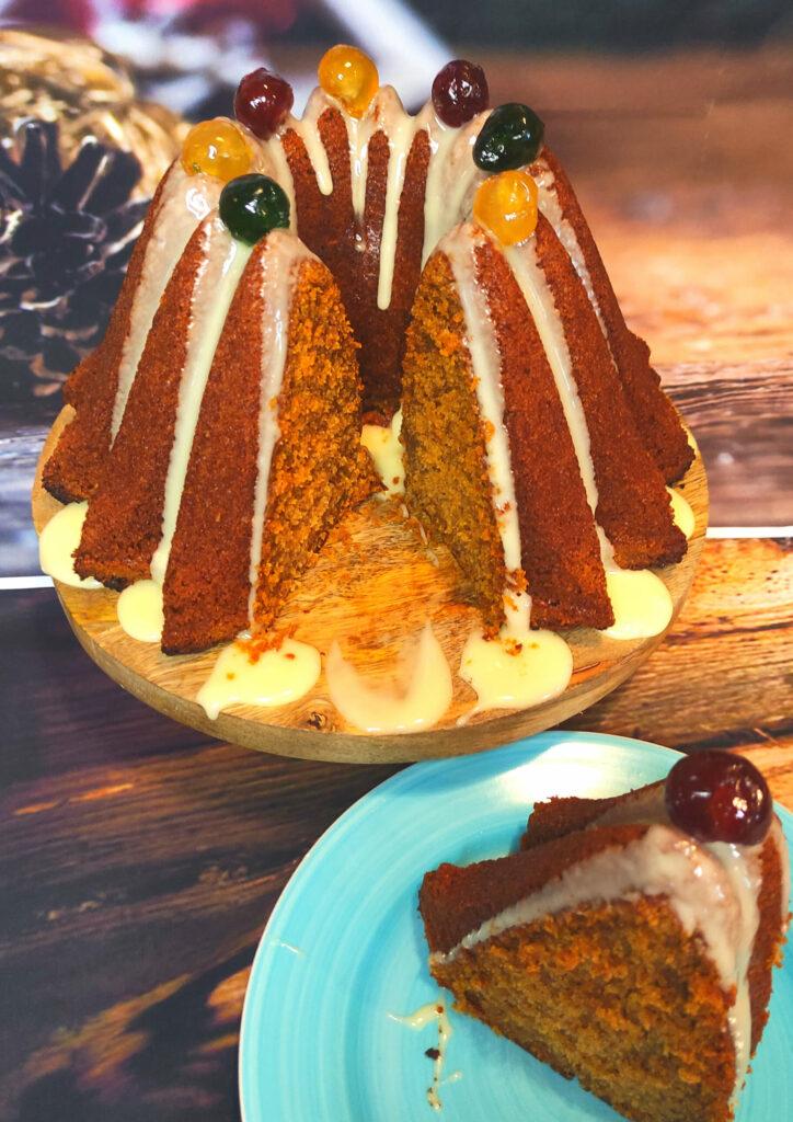 Αφράτο κέικ μελομακάρονο