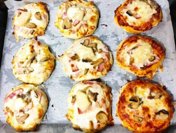 Αφράτο ζυμάρι για πίτσα και πιτσάκια