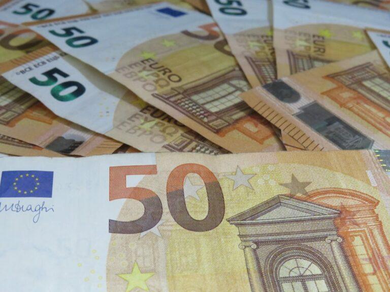Κάθε πότε πληρώνει η ΔΥΠΑ το επίδομα ανεργίας το 2024
