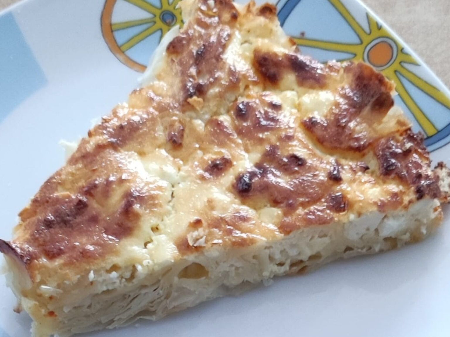 Γιορτινή τυρόπιτα μαργαρίτα