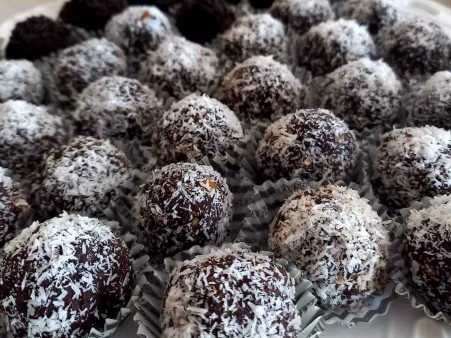 Νηστίσιμα τρουφάκια με φρυγανιά