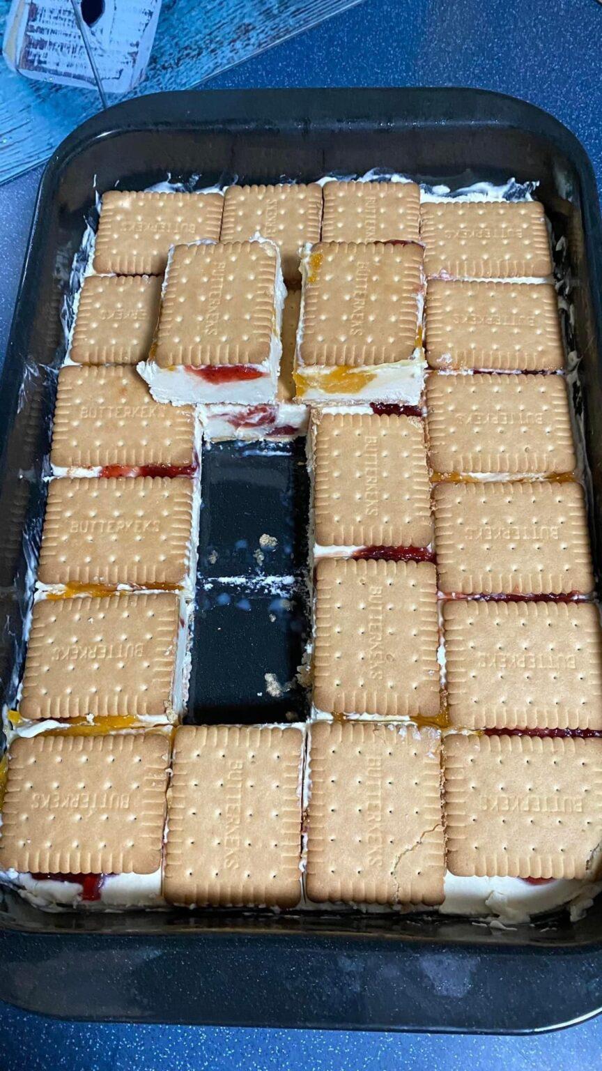 Παγωτό σάντουιτς με μαρμελάδα