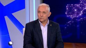 Ανέκδοτο: Μια γυναίκα ξυπνάει στη μέση της νύχτας