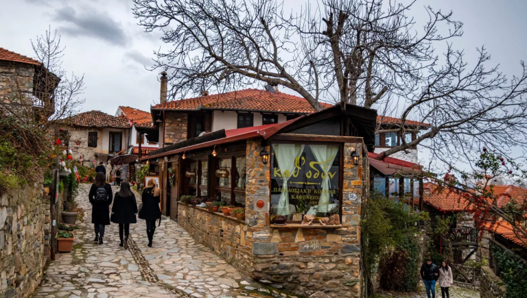 Το γραφικό χωριό στη Πιερία που γυρίστηκαν δύο ταινίες και μία ...