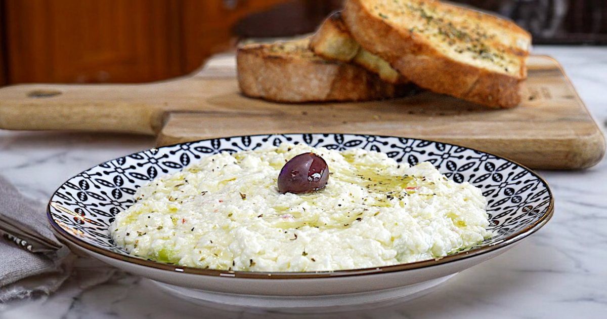 Η αυθεντική συνταγή για τυροκαφτερή όπως στις ταβέρνες