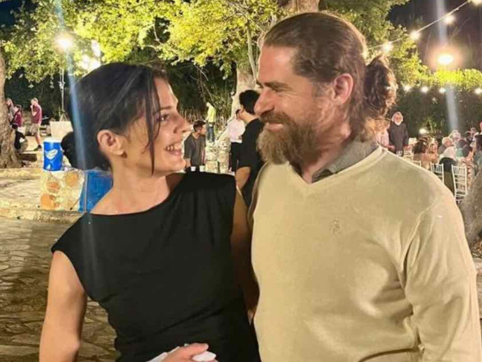 Η Μαριλίτα Λαμπροπούλου κι ο Δημήτρης Λάλος όπως δεν τους έχουμε ...